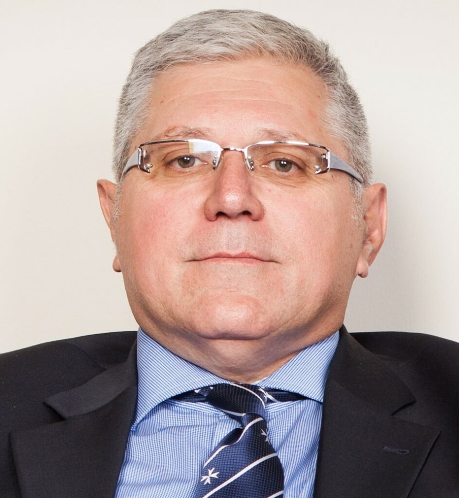 Methodological tools for your thesis – How to write your dissertation by dr. Sasa Petar - Swiss ...