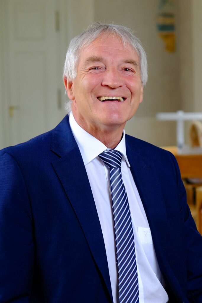 Michael Geistlinger, PhD - Swiss School of Business and Management Geneva