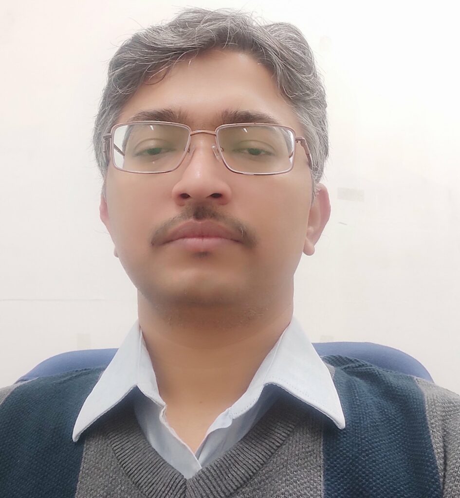 Dr. Praveen Kumar - Swiss School of Business and Management Geneva